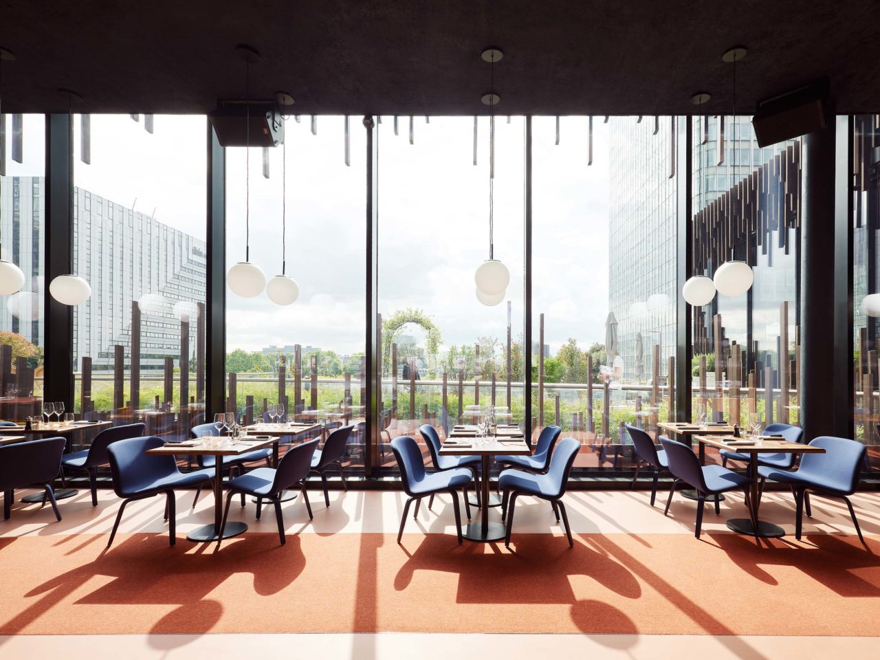 NODD OXGYEN PARIS LA DEFENSE - Métamorphose